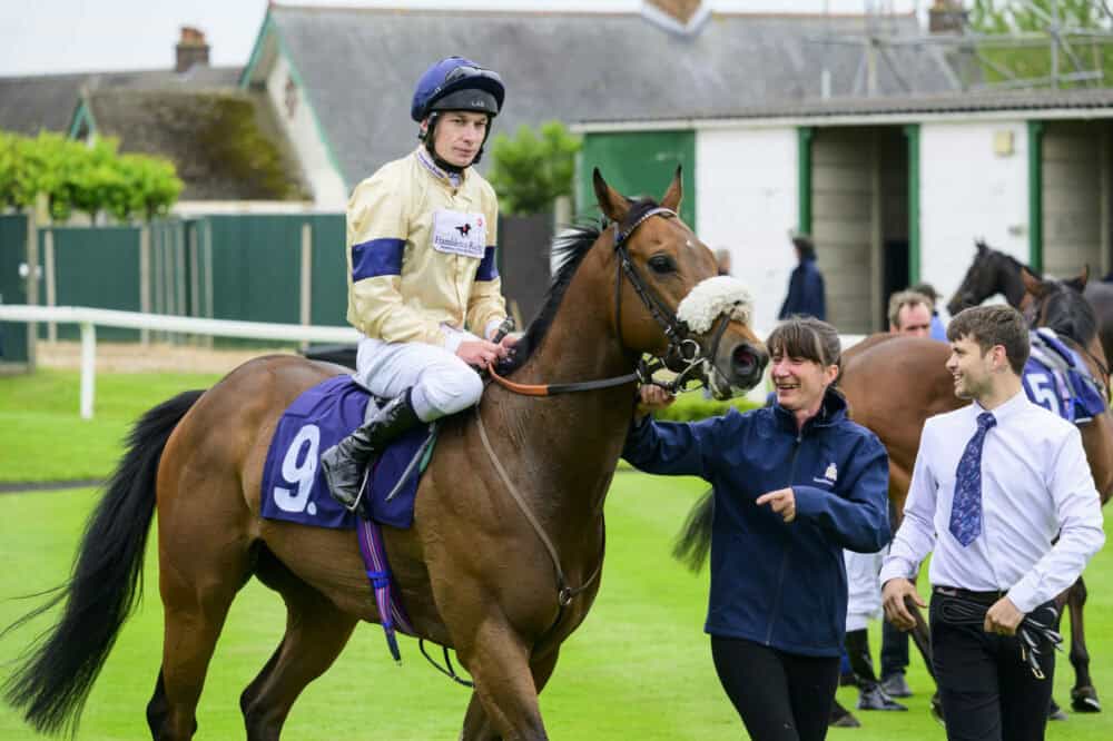 Piper's off the mark - Hambleton Racing