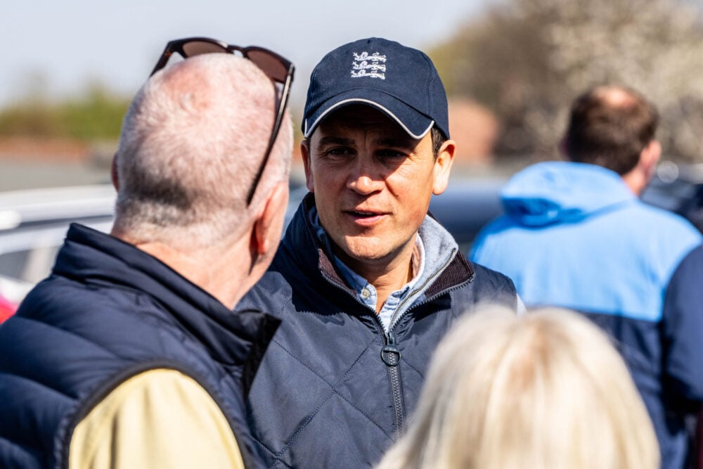 Tom Clover Racing | Racehorse Shares | Hambleton Racing